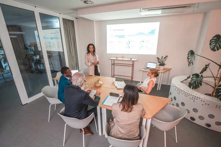 Key Benefits of Interactive Video Training in a Cloud Based LMS ...